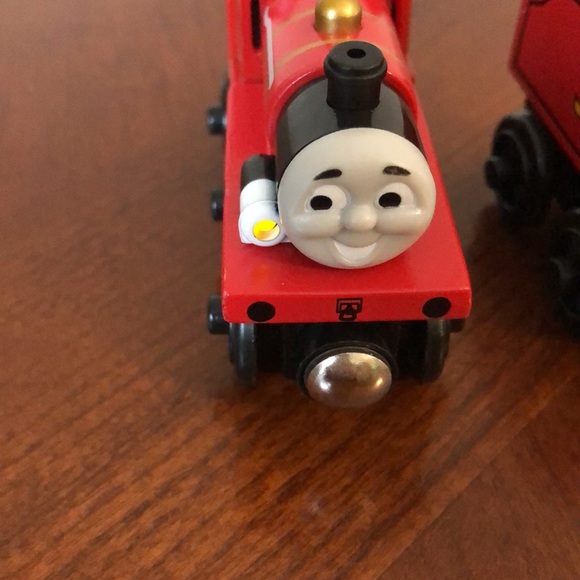 Thomas & Friends | Toys | Thomas The Train Talking James Train Set ...